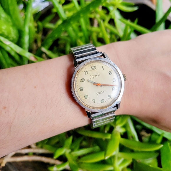Accessories | Vintage Swiss Kaltron 17 Jewels Military Stretch Watch ...